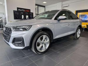 Grey Audi Q5 2022 in Vilnius, with an engine capacity of 2.00 L and mileage of 149 thousand km for 32555 €, photo 39 on AUTOMOTO.COM.LV