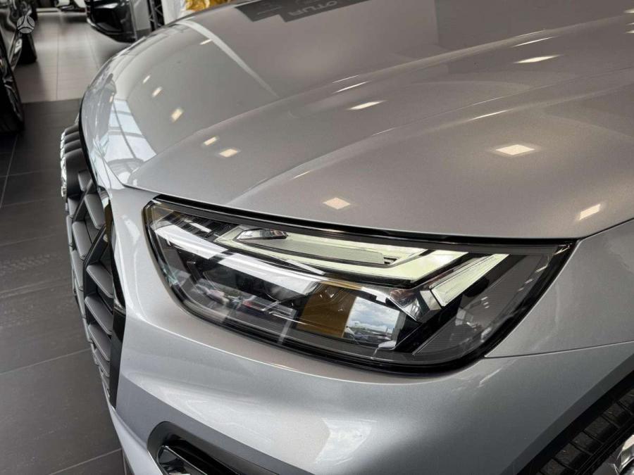 Grey Audi Q5 2022 in Vilnius, with an engine capacity of 2.00 L and mileage of 149 thousand km for 32555 €, photo 41 on AUTOMOTO.COM.LV