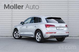 Grey Audi Q5 2022 in Riga, with an engine capacity of 2.00 L and mileage of 111 thousand km for 33800 €, photo 4 on AUTOMOTO.COM.LV