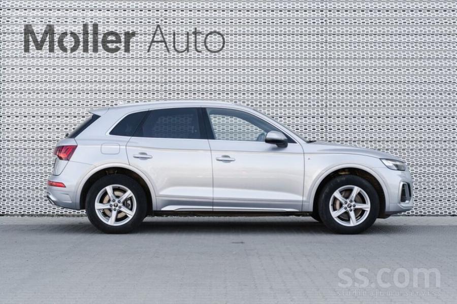 Grey Audi Q5 2022 in Riga, with an engine capacity of 2.00 L and mileage of 111 thousand km for 33800 €, photo 6 on AUTOMOTO.COM.LV