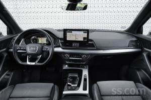 Grey Audi Q5 2022 in Riga, with an engine capacity of 2.00 L and mileage of 111 thousand km for 33800 €, photo 8 on AUTOMOTO.COM.LV