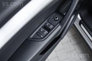 Grey Audi Q5 2022 in Riga, with an engine capacity of 2.00 L and mileage of 111 thousand km for 33800 €, photo 9 on AUTOMOTO.COM.LV