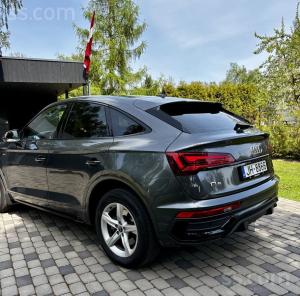 Grey Audi Q5 2022 in Riga, with an engine capacity of 2.00 L and mileage of 98 thousand km for 35700 €, photo 5 on AUTOMOTO.COM.LV
