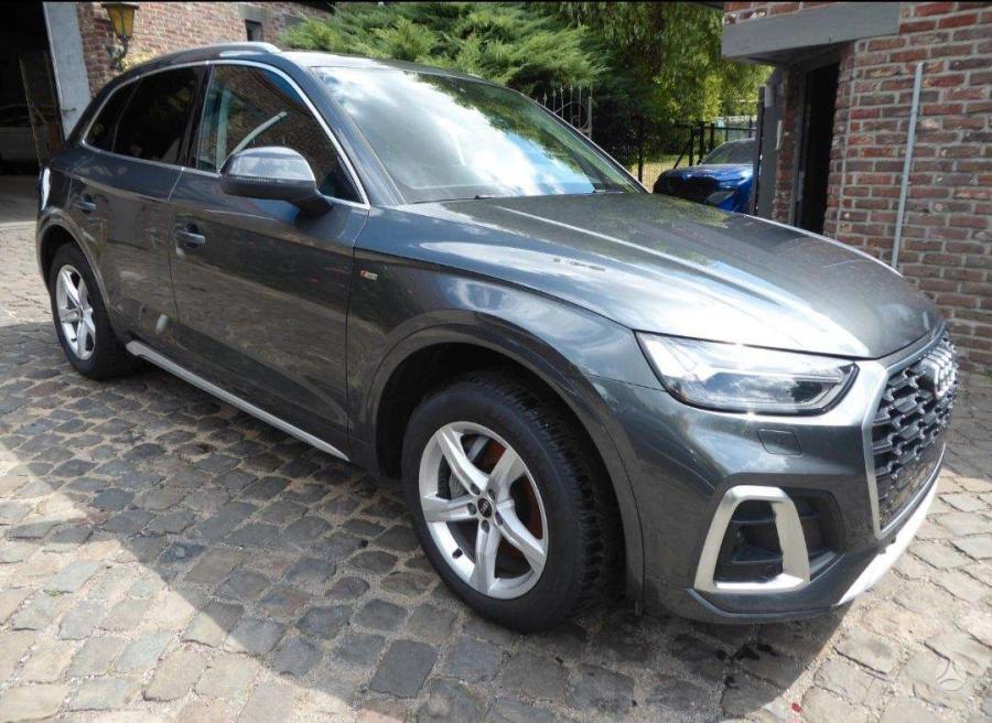 Pelēks Audi Q5 2022 Vilkaviškis, ar dzinēja tilpumu 1.97 L un nobraukumu 167 tūkst. km par 23500 €, foto 1 vietnē AUTOMOTO.COM.LV