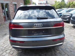 Pelēks Audi Q5 2022 Vilkaviškis, ar dzinēja tilpumu 1.97 L un nobraukumu 167 tūkst. km par 23500 €, foto 4 vietnē AUTOMOTO.COM.LV