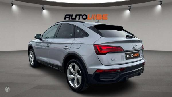 Grey Audi Q5 2022 in Vilnius, with an engine capacity of 2.00 L and mileage of 149 thousand km for 31666 €, photo 6 on AUTOMOTO.COM.LV