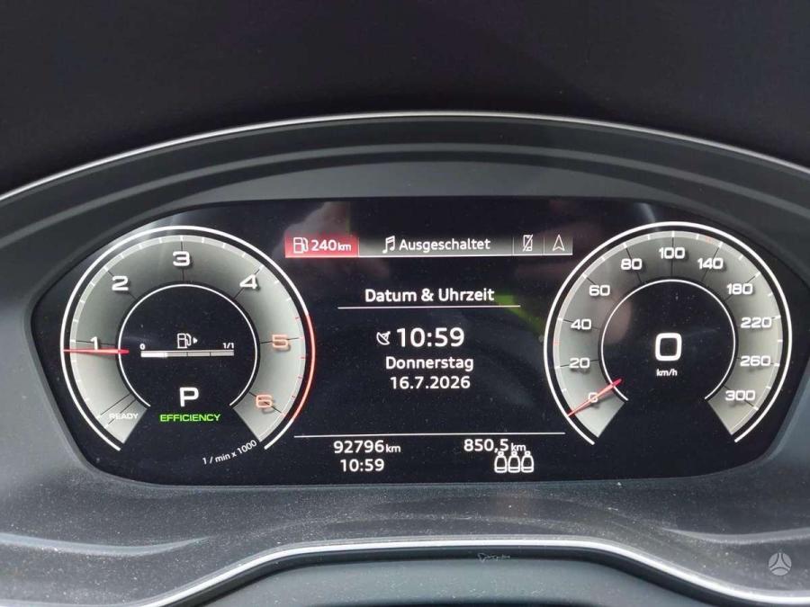 Серый Ауди Ку 5 2022 в Шяуляй, объемом двигателя 1.97 л и пробегом 93 тыс. км за 39990 €, фото 9 на AUTOMOTO.COM.LV