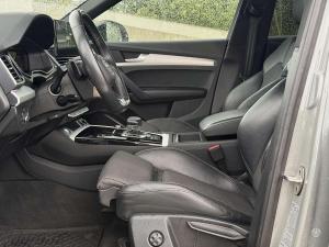 Grey Audi Q5 2022 in Kaunas, with an engine capacity of 1.97 L and mileage of 96 thousand km for 36900 €, photo 17 on AUTOMOTO.COM.LV