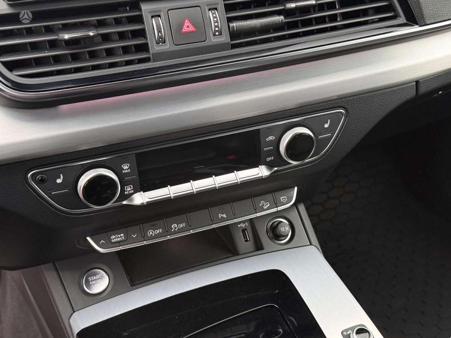 Grey Audi Q5 2022 in Kaunas, with an engine capacity of 1.97 L and mileage of 96 thousand km for 36900 €, photo 20 on AUTOMOTO.COM.LV