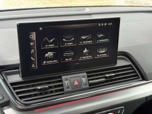 Grey Audi Q5 2022 in Kaunas, with an engine capacity of 1.97 L and mileage of 96 thousand km for 36900 €, photo 21 on AUTOMOTO.COM.LV