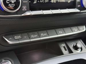Grey Audi Q5 2022 in Kaunas, with an engine capacity of 1.97 L and mileage of 96 thousand km for 36900 €, photo 42 on AUTOMOTO.COM.LV