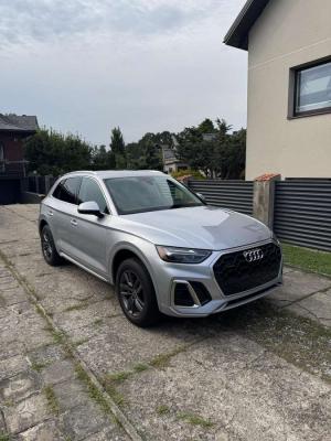 Pelēks Audi Q5 2022 Kauņa, ar dzinēja tilpumu 2.00 L un nobraukumu 124 tūkst. km par 22650 €, foto  vietnē AUTOMOTO.COM.LV