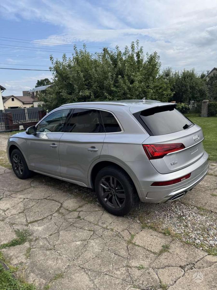 Pelēks Audi Q5 2022 Kauņa, ar dzinēja tilpumu 2.00 L un nobraukumu 124 tūkst. km par 22650 €, foto 4 vietnē AUTOMOTO.COM.LV