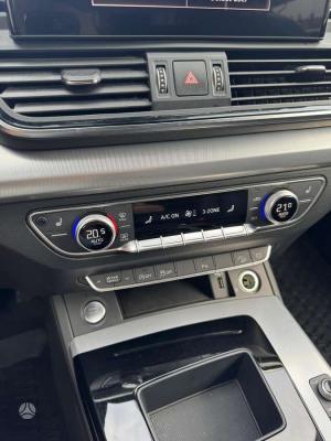 Pelēks Audi Q5 2022 Kauņa, ar dzinēja tilpumu 2.00 L un nobraukumu 124 tūkst. km par 22650 €, foto 10 vietnē AUTOMOTO.COM.LV