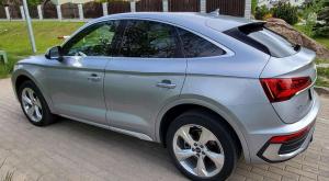 Grey Audi Q5 2022 in Vilnius, with an engine capacity of 1.98 L and mileage of 35 thousand km for 32000 €, photo 4 on AUTOMOTO.COM.LV