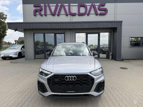 Pelēks Audi Q5 2022 Šauļi, ar dzinēja tilpumu 1.98 L un nobraukumu 124 tūkst. km par 32990 €, foto 1 vietnē AUTOMOTO.COM.LV
