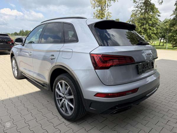 Pelēks Audi Q5 2022 Šauļi, ar dzinēja tilpumu 1.98 L un nobraukumu 124 tūkst. km par 32990 €, foto 9 vietnē AUTOMOTO.COM.LV