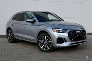 Pelēks Audi Q5 2022 Kretinga, ar dzinēja tilpumu 1.98 L un nobraukumu 45 tūkst. km par 33999 €, foto  vietnē AUTOMOTO.COM.LV
