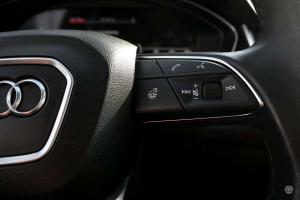 Grey Audi Q5 2022 in Kretinga, with an engine capacity of 1.98 L and mileage of 45 thousand km for 33999 €, photo 40 on AUTOMOTO.COM.LV