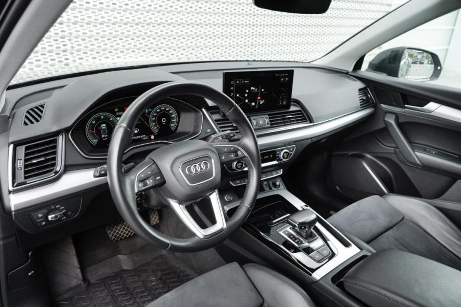 Grey Audi Q5 2022 in Marupe, with an engine capacity of 2.00 L and mileage of 82 thousand km for 33700 €, photo 14 on AUTOMOTO.COM.LV