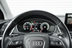 Grey Audi Q5 2022 in Marupe, with an engine capacity of 2.00 L and mileage of 82 thousand km for 33700 €, photo 17 on AUTOMOTO.COM.LV