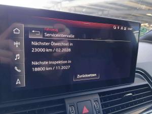 Grey Audi Q5 2022 in Vilnius, with an engine capacity of 2.00 L and mileage of 132 thousand km for 34222 €, photo 9 on AUTOMOTO.COM.LV
