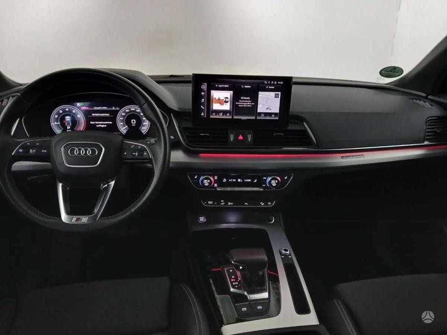 Grey Audi Q5 2022 in Vilnius, with an engine capacity of 2.00 L and mileage of 132 thousand km for 34222 €, photo 19 on AUTOMOTO.COM.LV