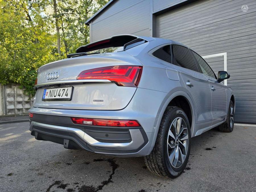 Grey Audi Q5 2022 in Kaunas, with an engine capacity of 1.98 L and mileage of 23 thousand km for 23900 €, photo 19 on AUTOMOTO.COM.LV