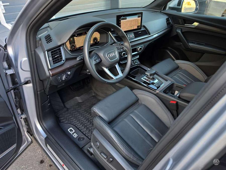 Grey Audi Q5 2022 in Kaunas, with an engine capacity of 1.98 L and mileage of 23 thousand km for 23900 €, photo 26 on AUTOMOTO.COM.LV