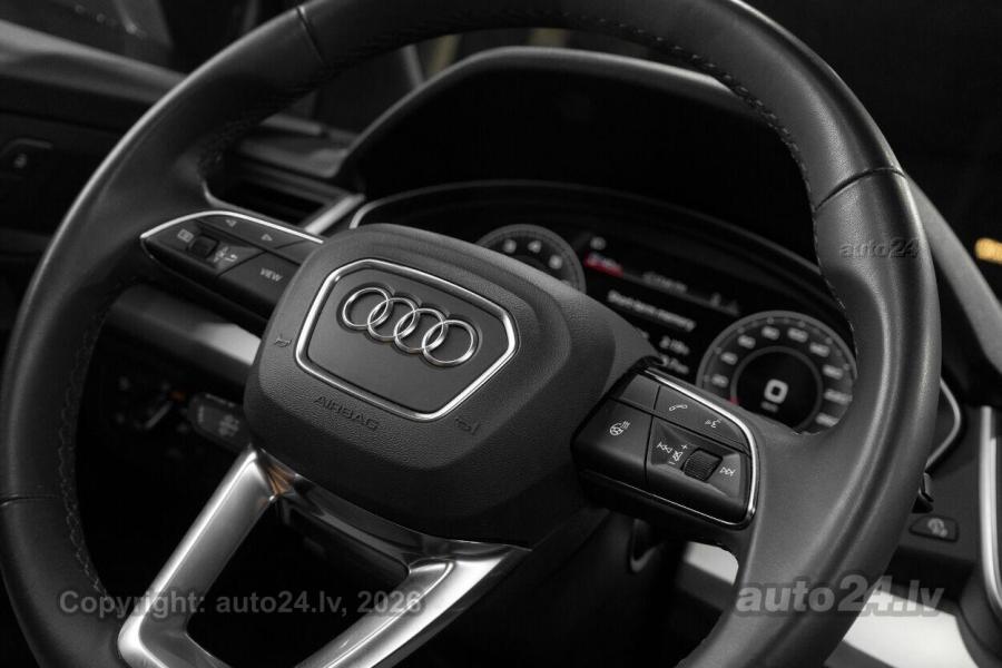 Grey Audi Q5 2023 in Riga, with an engine capacity of 2.00 L and mileage of 46 thousand km for 45000 €, photo 8 on AUTOMOTO.COM.LV