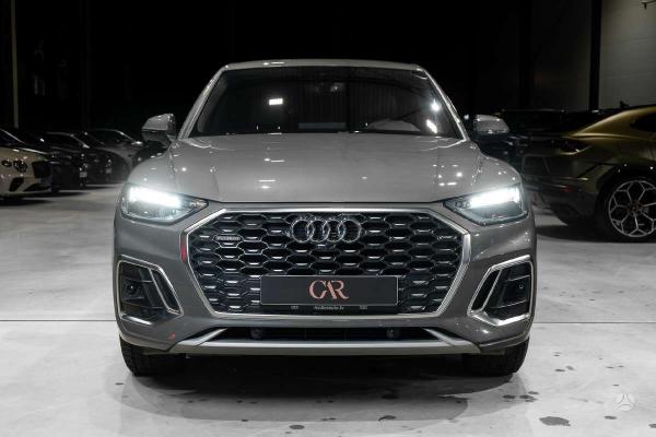 Grey Audi Q5 2023 in Riga, with an engine capacity of 1.98 L and mileage of 46 thousand km for 45000 €, photo 2 on AUTOMOTO.COM.LV