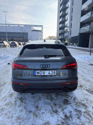 Grey Audi Q5 2023 in Vilnius, with an engine capacity of 1.98 L and mileage of 23 thousand km for 45500 €, photo 7 on AUTOMOTO.COM.LV