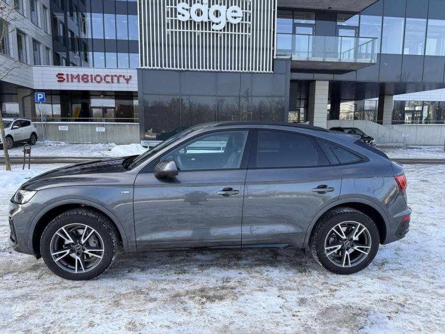 Grey Audi Q5 2023 in Vilnius, with an engine capacity of 1.98 L and mileage of 23 thousand km for 45500 €, photo 14 on AUTOMOTO.COM.LV