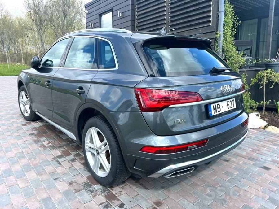 Pelēks Audi Q5 2023 Rīga, ar dzinēja tilpumu 2.00 L un nobraukumu 40 tūkst. km par 41400 €, foto 9 vietnē AUTOMOTO.COM.LV