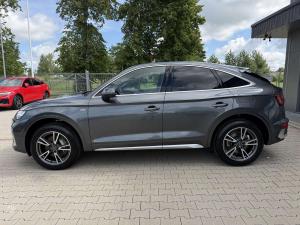 Pelēks Audi Q5 2023 Šauļi, ar dzinēja tilpumu 1.98 L un nobraukumu 113 tūkst. km par 37990 €, foto 8 vietnē AUTOMOTO.COM.LV