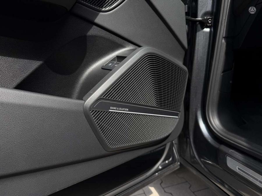 Pelēks Audi Q5 2023 Šauļi, ar dzinēja tilpumu 1.98 L un nobraukumu 113 tūkst. km par 37990 €, foto 15 vietnē AUTOMOTO.COM.LV