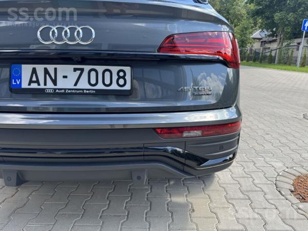 Pelēks Audi Q5 2023 Rīga, ar dzinēja tilpumu 2.00 L un nobraukumu 22 tūkst. km par 44500 €, foto 7 vietnē AUTOMOTO.COM.LV