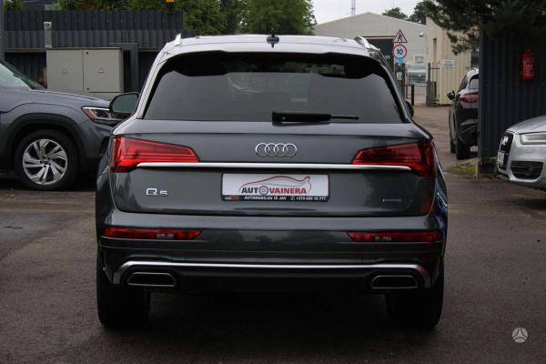 Pelēks Audi Q5 2023 Viļņa, ar dzinēja tilpumu 1.98 L un nobraukumu 30 tūkst. km par 19400 €, foto 6 vietnē AUTOMOTO.COM.LV