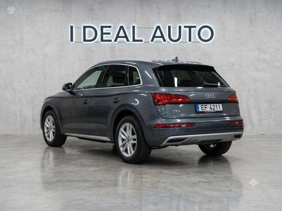 Grey Audi Q5 2023 in Vilnius, with an engine capacity of 1.98 L and mileage of 187 thousand km for 29644 €, photo 3 on AUTOMOTO.COM.LV