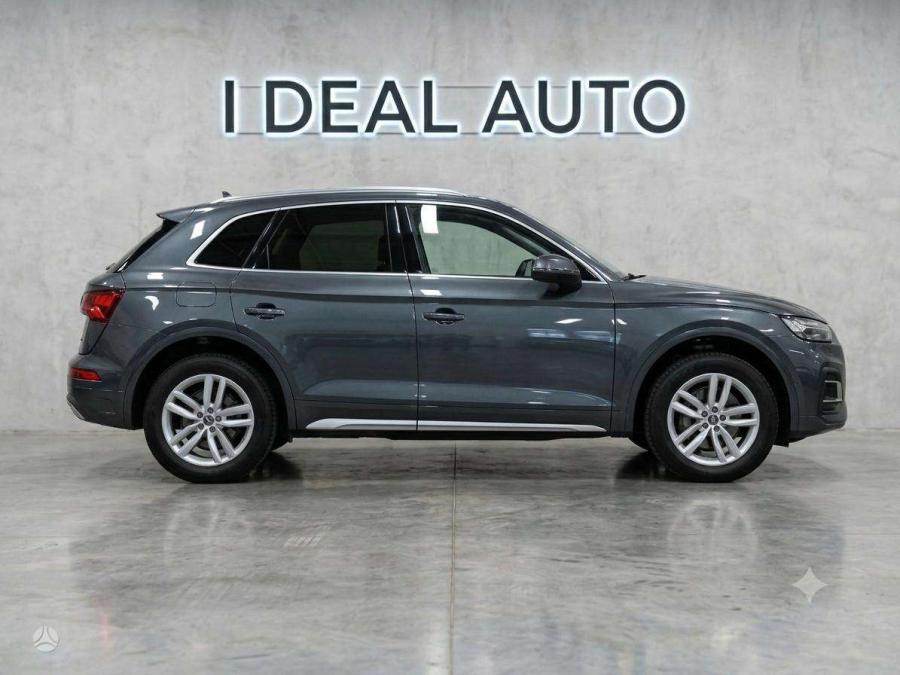 Grey Audi Q5 2023 in Vilnius, with an engine capacity of 1.98 L and mileage of 187 thousand km for 29644 €, photo 6 on AUTOMOTO.COM.LV