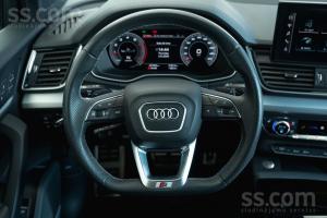 Grey Audi Q5 2023 in Riga, with an engine capacity of 2.00 L and mileage of 47 thousand km for 42900 €, photo 12 on AUTOMOTO.COM.LV