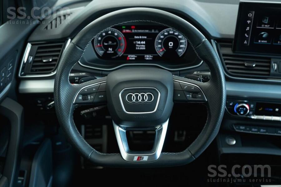 Grey Audi Q5 2023 in Riga, with an engine capacity of 2.00 L and mileage of 47 thousand km for 42900 €, photo 12 on AUTOMOTO.COM.LV