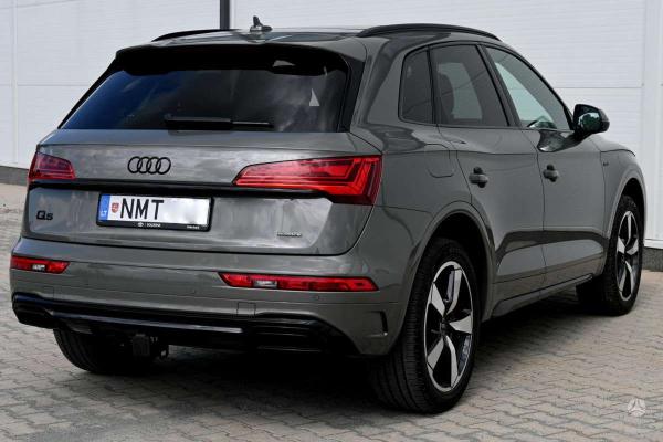 Grey Audi Q5 2024 in Kretinga, with an engine capacity of 1.98 L and mileage of 10 thousand km for 41999 €, photo 8 on AUTOMOTO.COM.LV