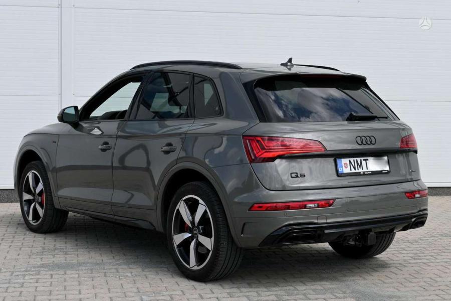 Pelēks Audi Q5 2024 Kretinga, ar dzinēja tilpumu 1.98 L un nobraukumu 10 tūkst. km par 41999 €, foto 10 vietnē AUTOMOTO.COM.LV