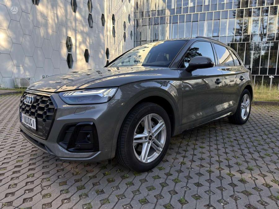 Pelēks Audi Q5 2024 Viļņa, ar dzinēja tilpumu 1.97 L un nobraukumu 25 tūkst. km par 41900 €, foto 5 vietnē AUTOMOTO.COM.LV