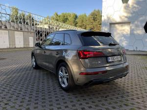 Pelēks Audi Q5 2024 Viļņa, ar dzinēja tilpumu 1.97 L un nobraukumu 25 tūkst. km par 41900 €, foto 8 vietnē AUTOMOTO.COM.LV