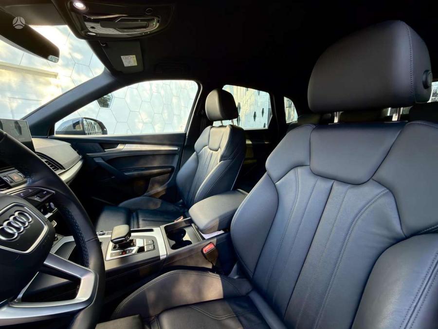 Pelēks Audi Q5 2024 Viļņa, ar dzinēja tilpumu 1.97 L un nobraukumu 25 tūkst. km par 41900 €, foto 17 vietnē AUTOMOTO.COM.LV