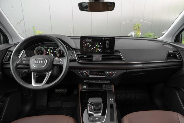 Pelēks Audi Q5 2024 Viļņa, ar dzinēja tilpumu 2.00 L un nobraukumu 27 tūkst. km par 42000 €, foto 9 vietnē AUTOMOTO.COM.LV