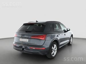 Grey Audi Q5 2025 in Riga, with an engine capacity of 2.00 L and mileage of 9 thousand km for 48900 €, photo 3 on AUTOMOTO.COM.LV