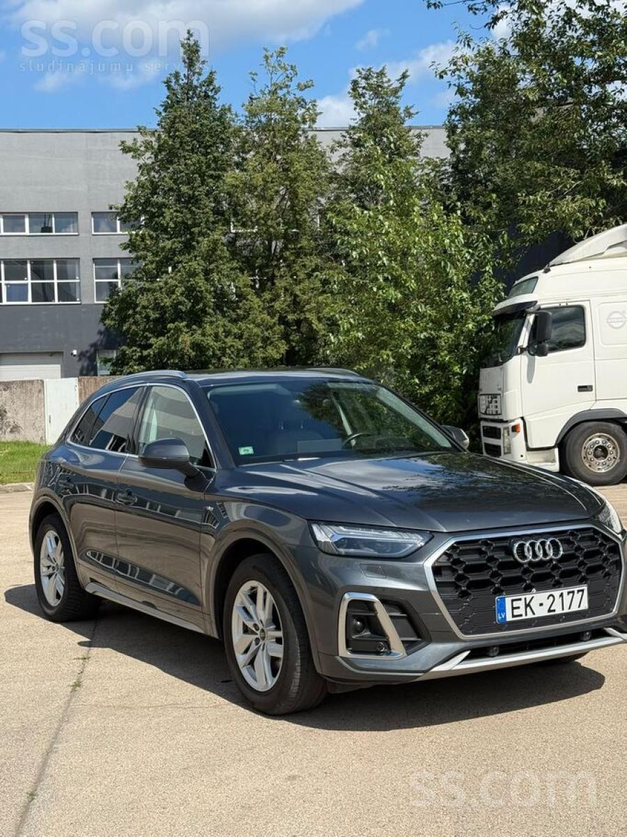 Grey Audi Q5 2025 in Riga, with an engine capacity of 2.00 L and mileage of 55 thousand km for 35500 €, photo 3 on AUTOMOTO.COM.LV